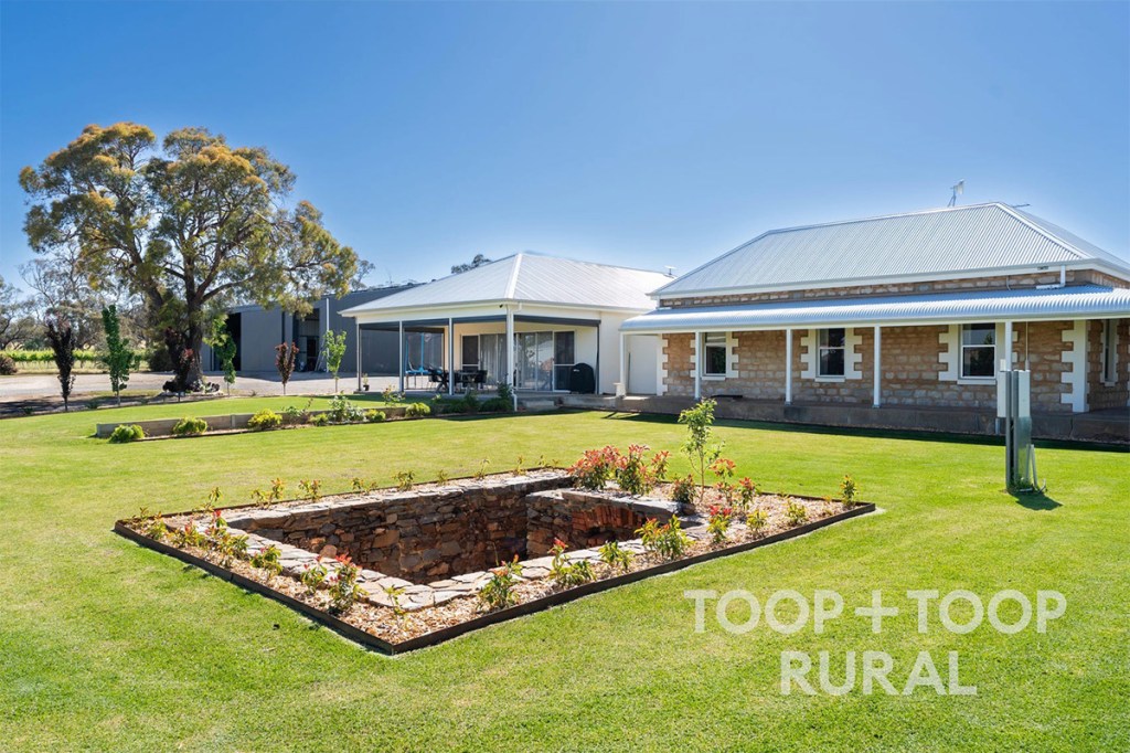36 Ebenezer Road, Stockwell - Premium Property | InDaily, Inside South ...