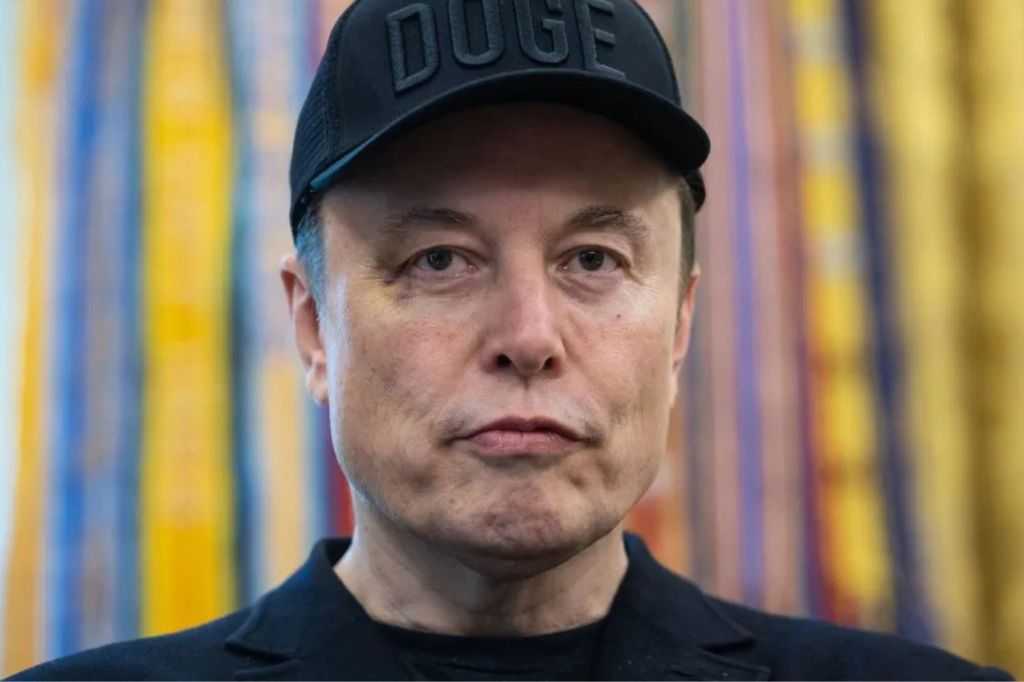 Musk on track to become world's first trillionaire after Tesla pay plan ...