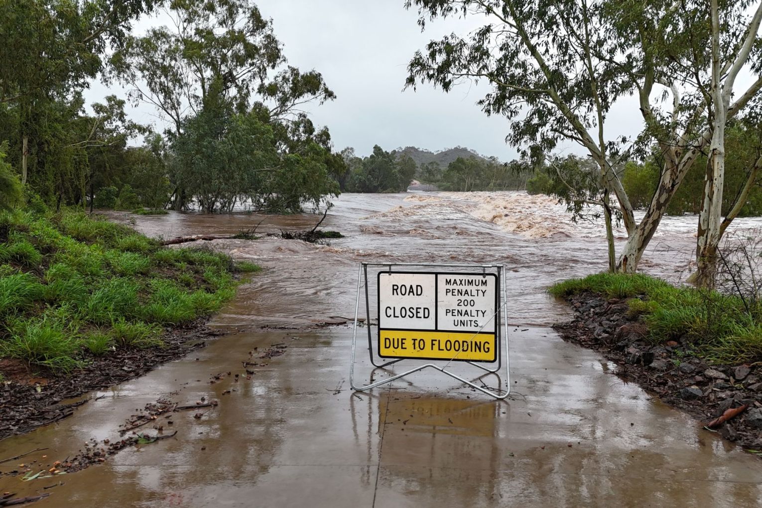 Cyclone threatens more havoc as far north battens down - News | InDaily ...