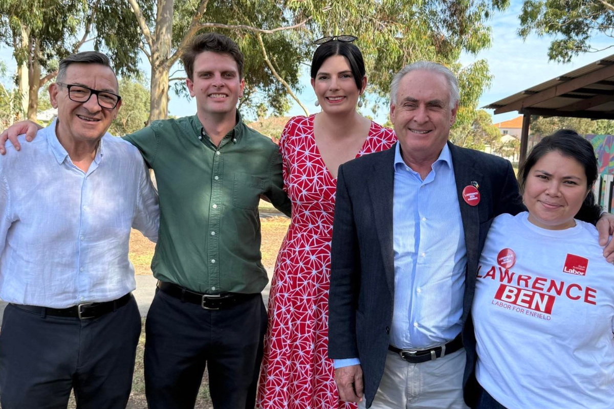 Make-up artist in mix for orange wave and Labor legacy picks win seats ...